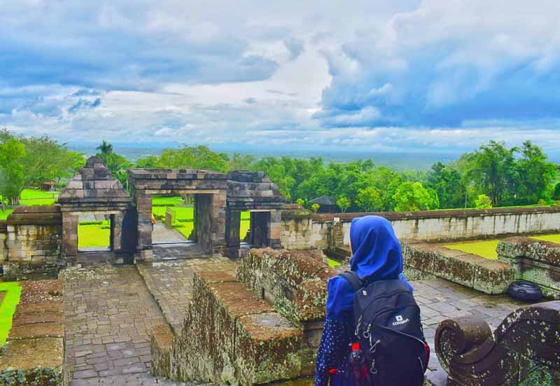 Candi Ratu Boko Tiket Masuk, Jam Buka, Sejarah - Travelingan.Net